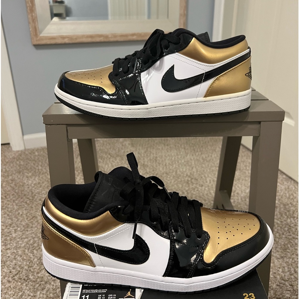 Air Jordan 1 Low Gold Toe - Gem